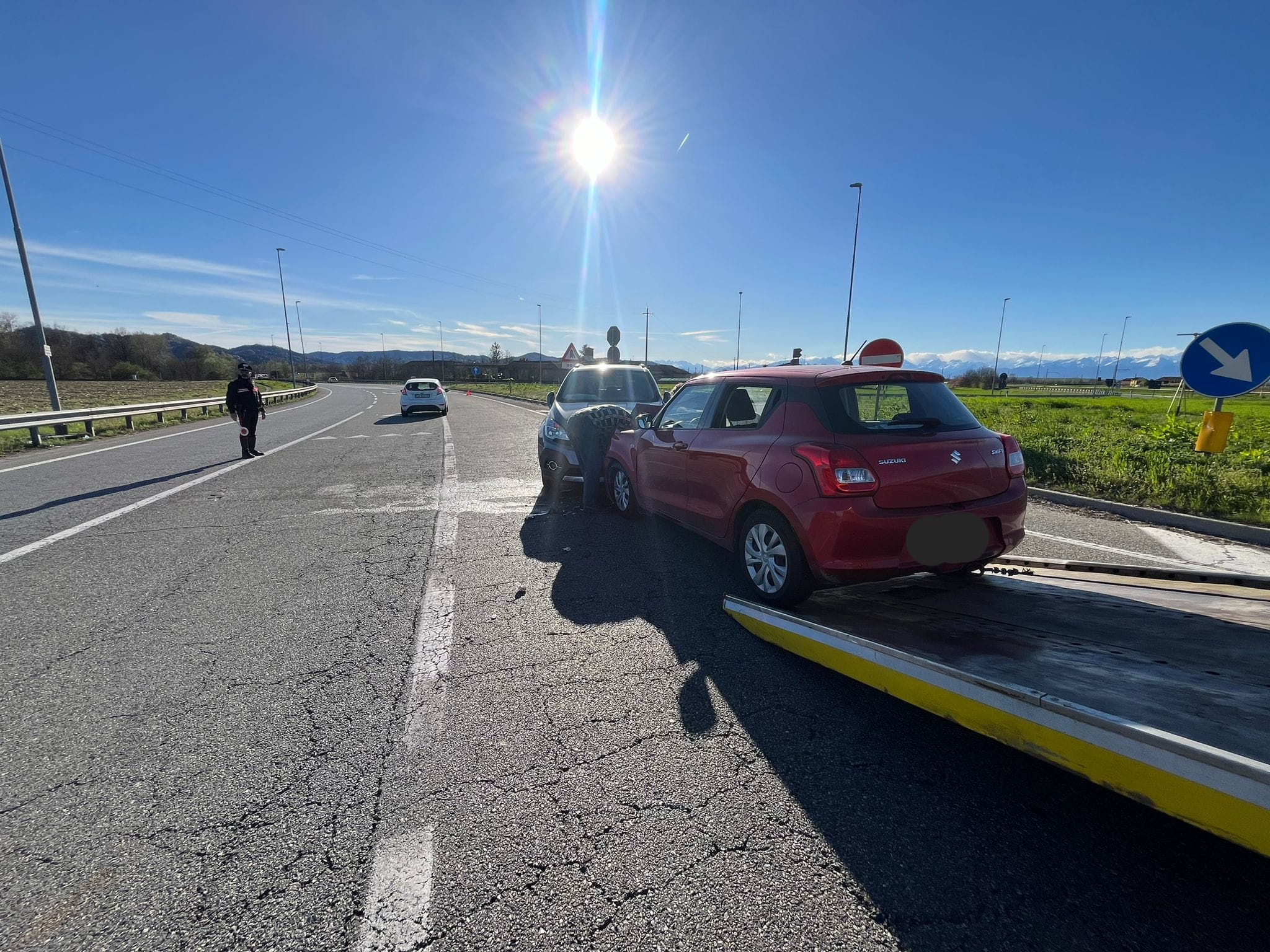 Scontro tra due auto sulla provinciale, un ferito - Prima Chivasso Scontro tra due auto sulla provinciale, un ferito - Prima Chivasso